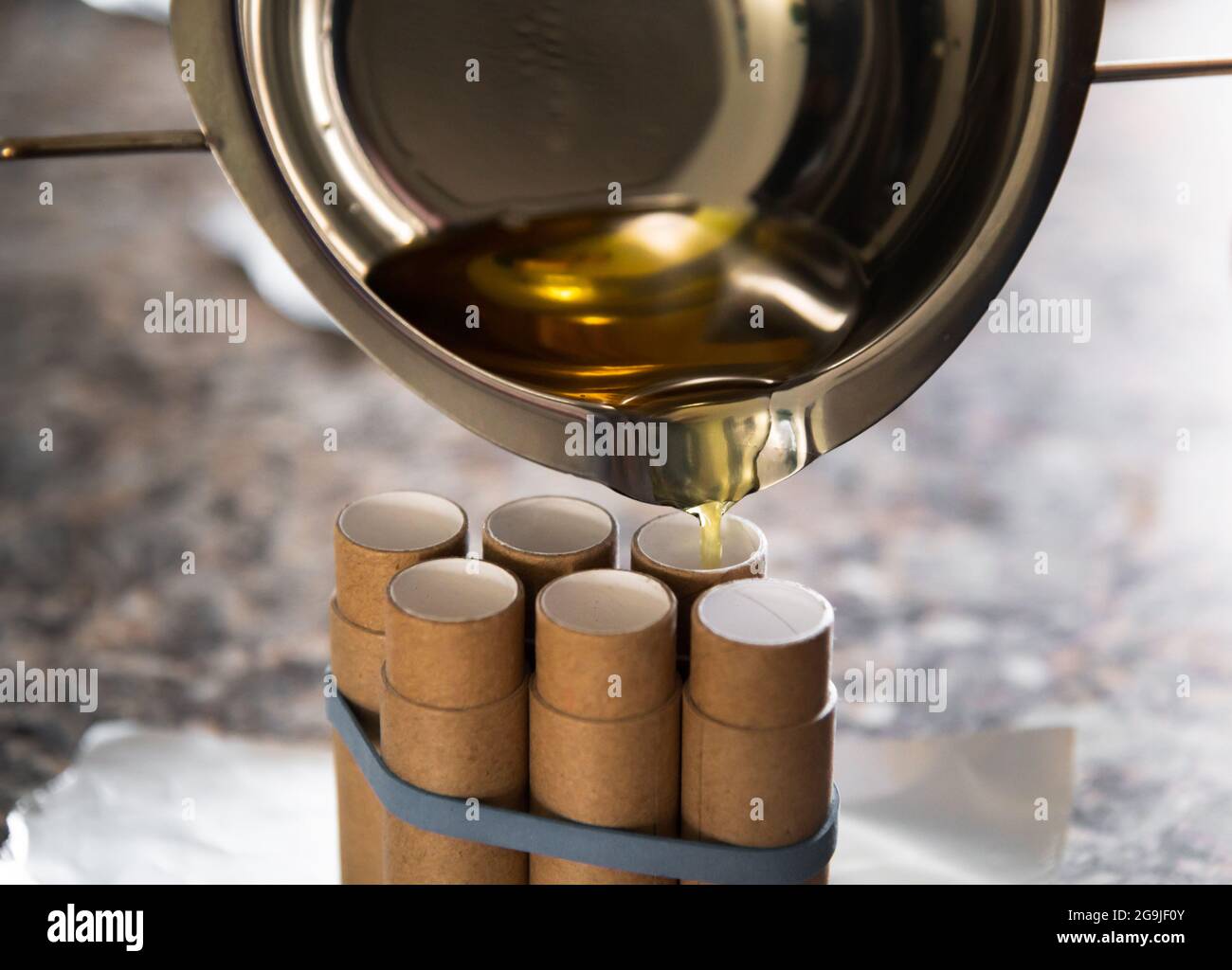 Tubi artigianali immagini e fotografie stock ad alta risoluzione - Alamy