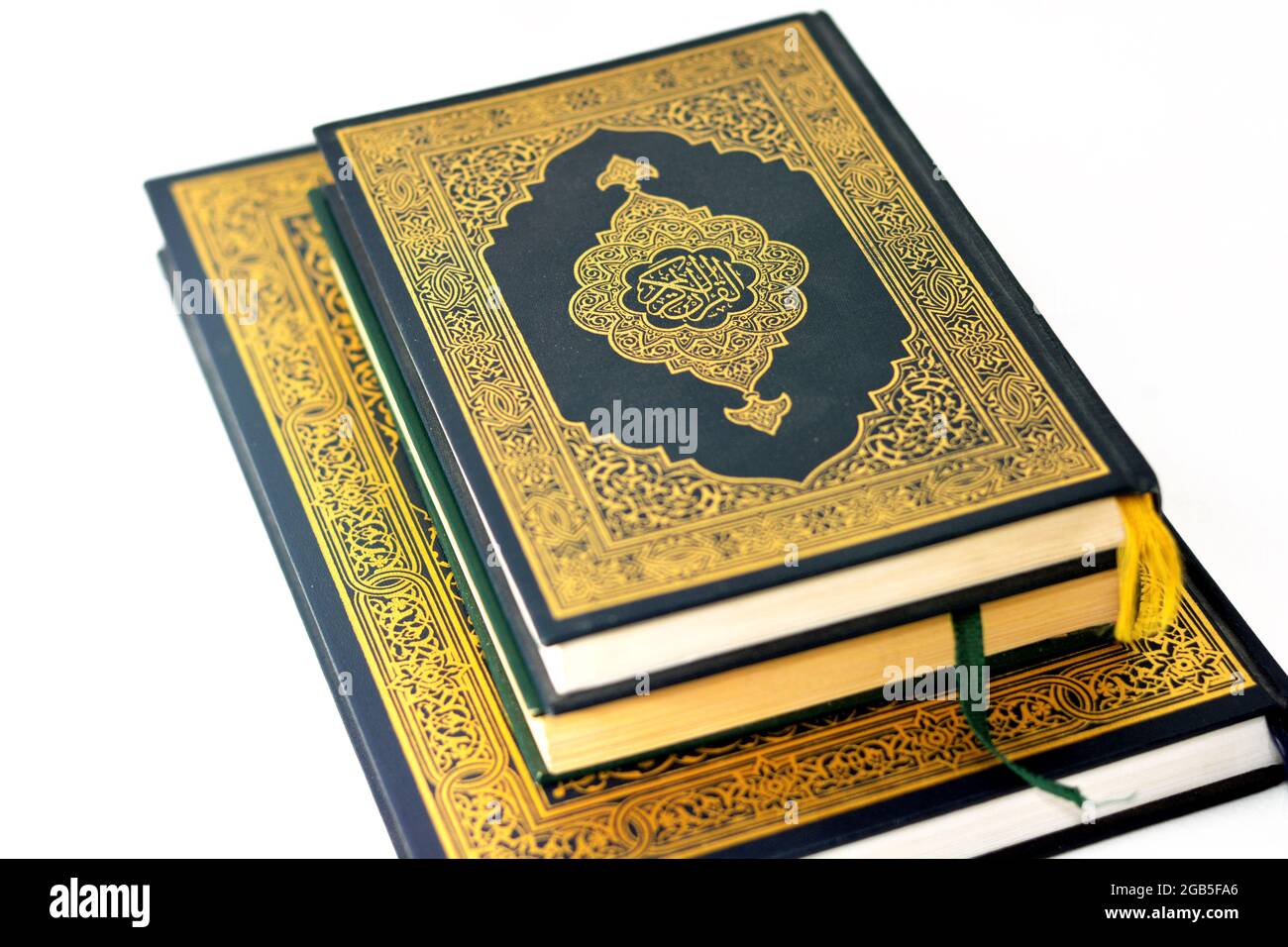 Libro sacro dell'islam immagini e fotografie stock ad alta risoluzione ...