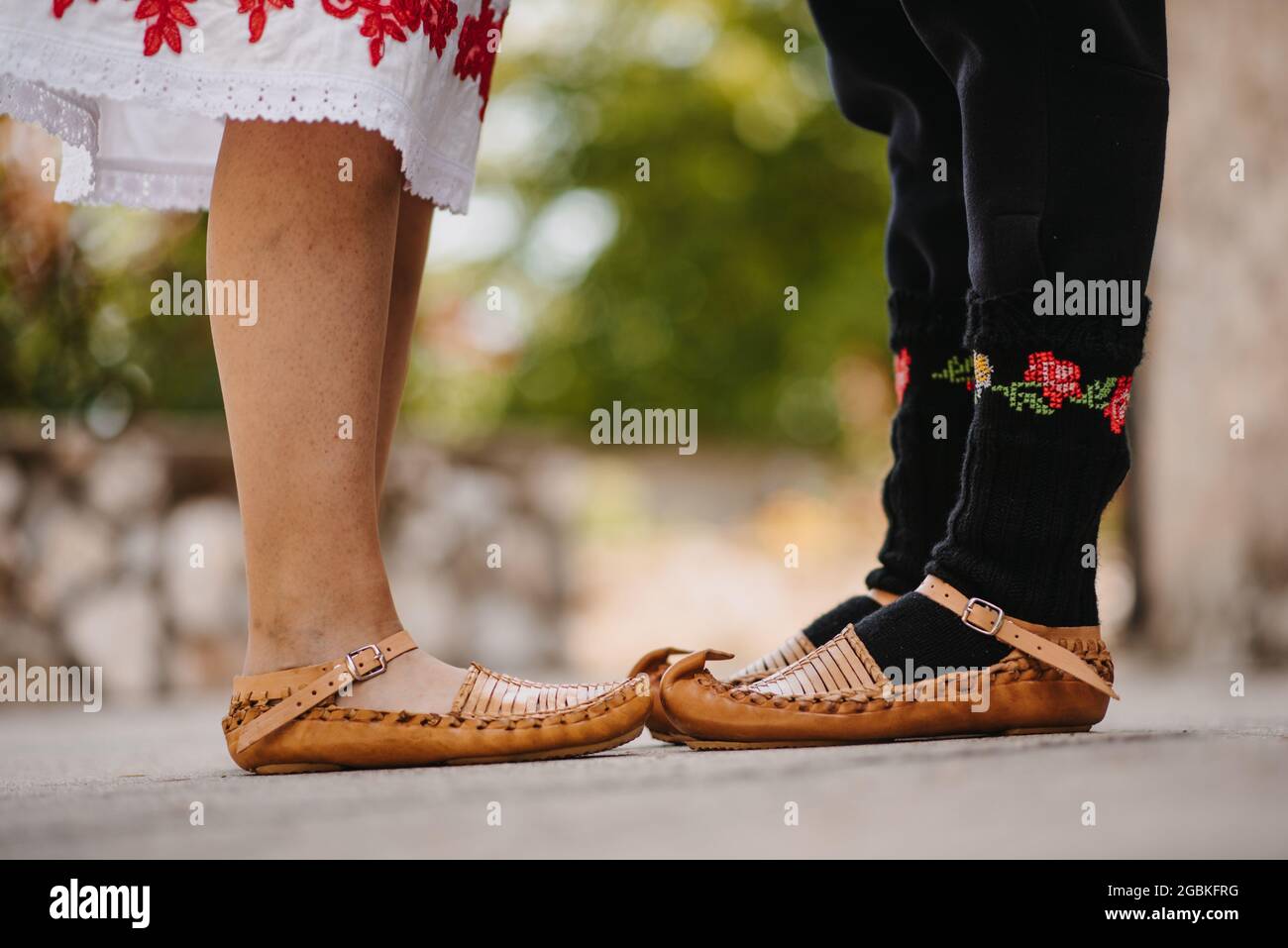 Vestito serbo tradizionale immagini e fotografie stock ad alta ...