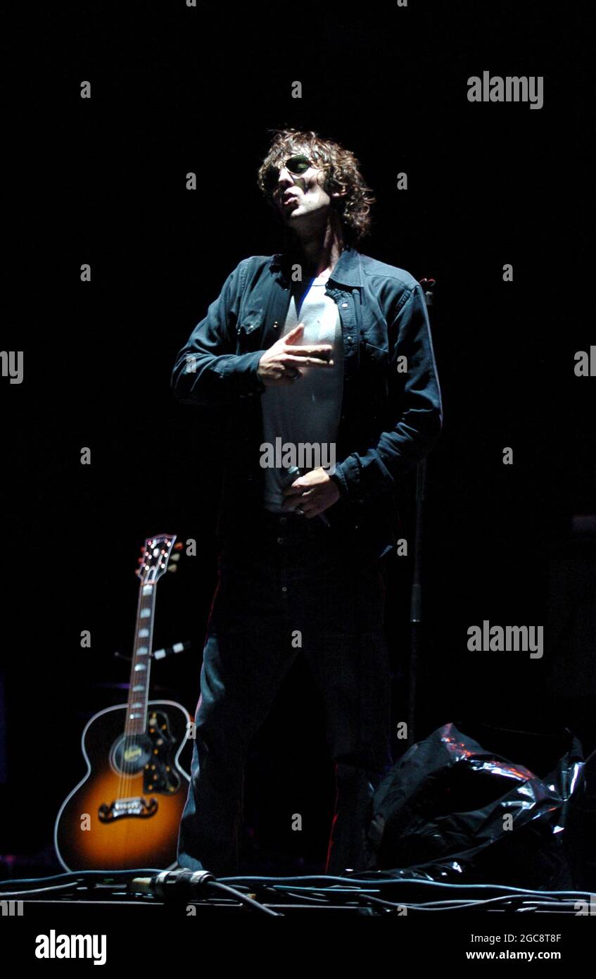 Richard ashcroft wife kate radley immagini e fotografie stock ad alta ...