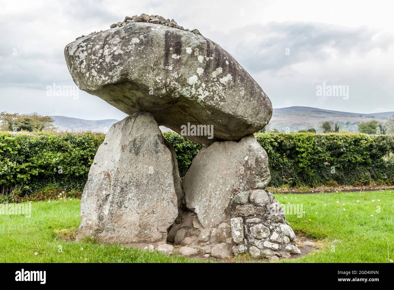 Dolmen irlandese immagini e fotografie stock ad alta risoluzione - Alamy