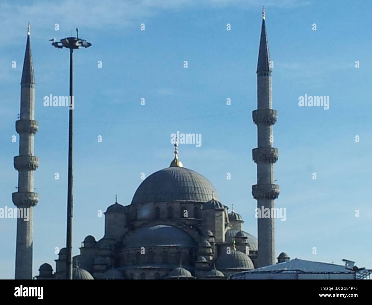 Nuova moschea istanbul architettura musulmana immagini e fotografie ...