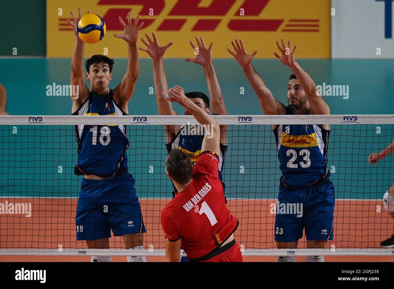 Giulio pinali blocco immagini e fotografie stock ad alta risoluzione - Alamy