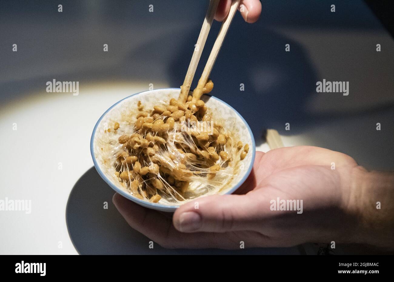 Natto -soia fermentata con batterio Bacillus subtilis è esposto al ...