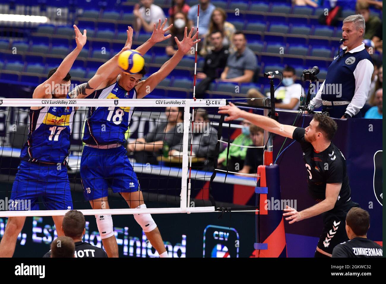 Alessandro michieletto pallavolo immagini e fotografie stock ad alta risoluzione - Alamy