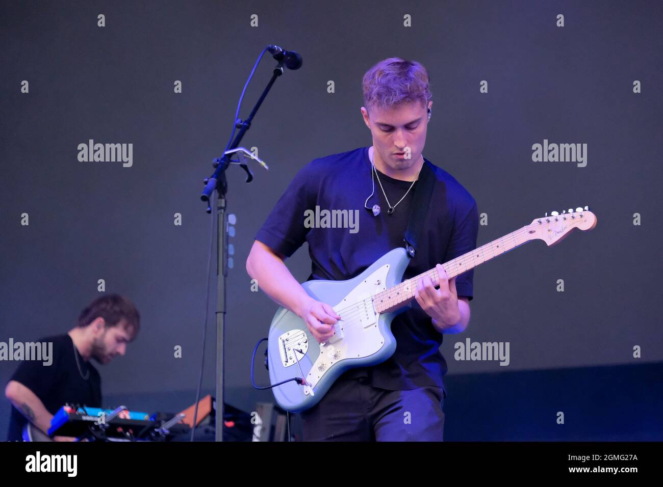 Sam fender cantante immagini e fotografie stock ad alta risoluzione - Alamy