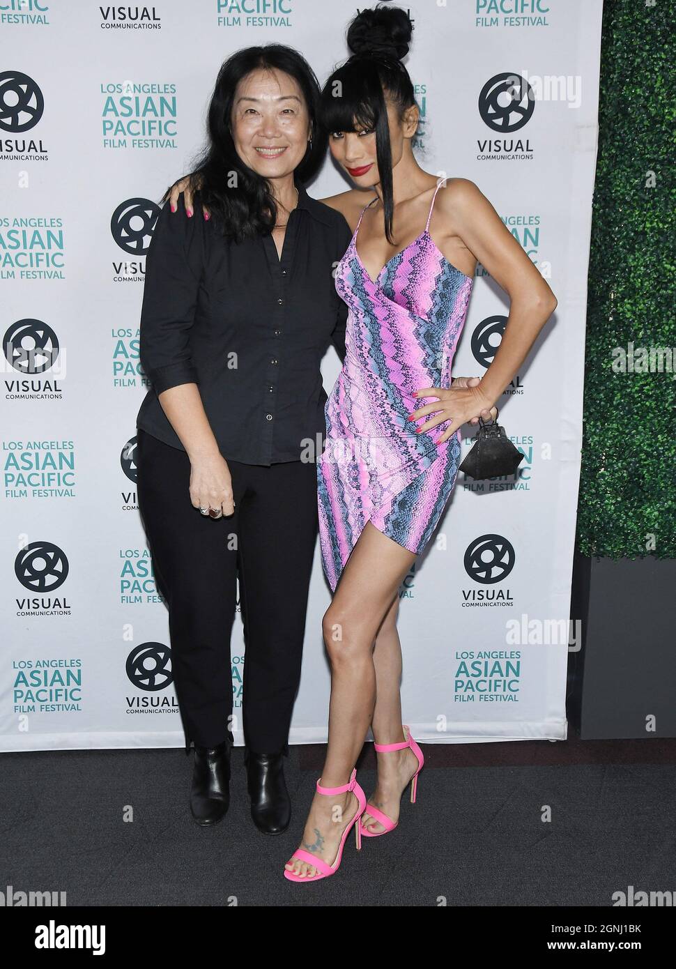 (L-R) Anna Chi e Bai Ling al Los Angeles Asian Pacific Film Festival ...