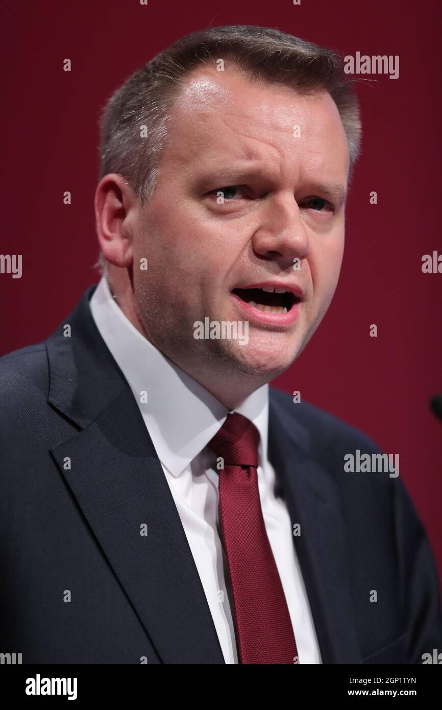 Nick thomas symonds immagini e fotografie stock ad alta risoluzione - Alamy