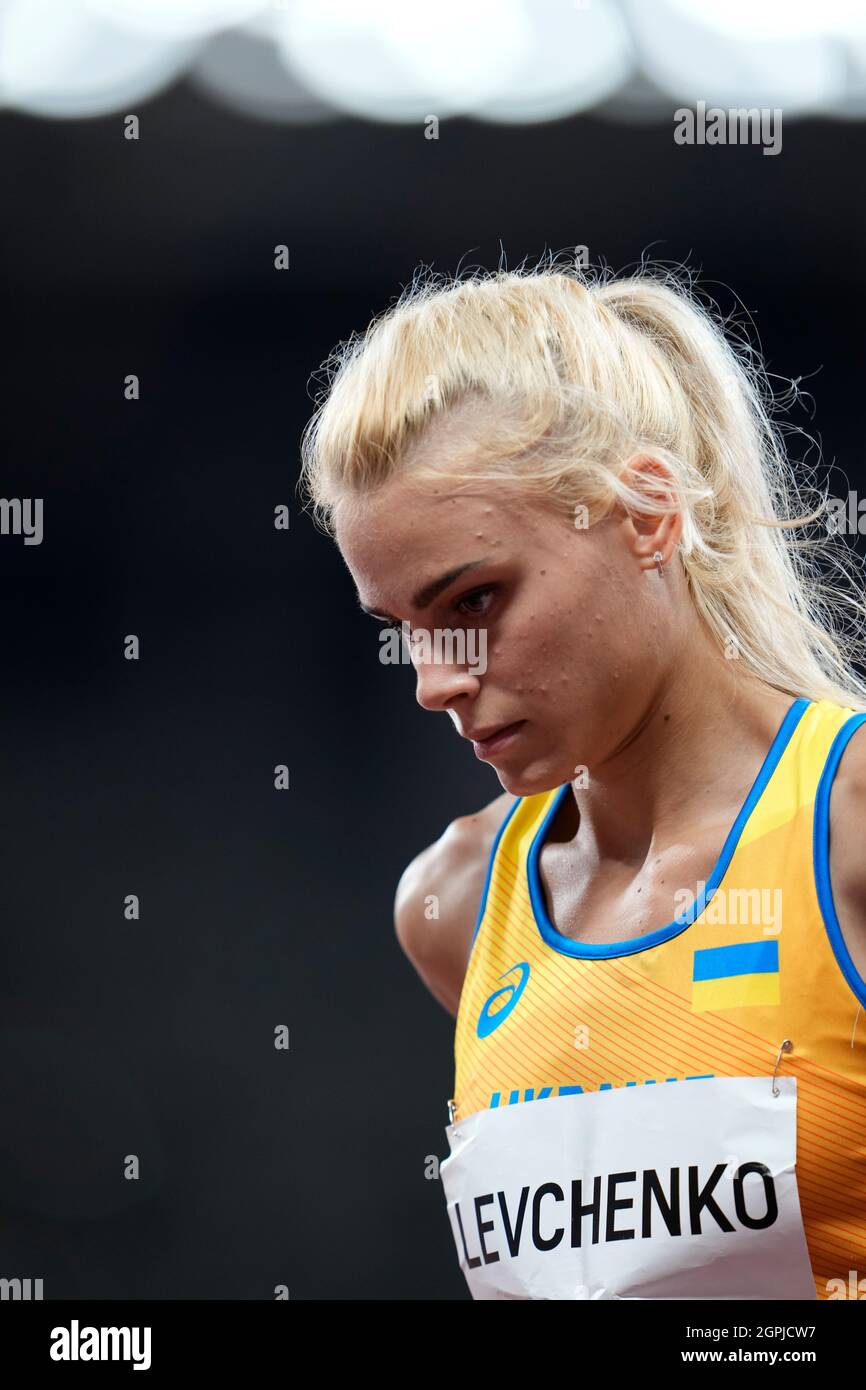 Yuliya levchenko high jump immagini e fotografie stock ad alta ...