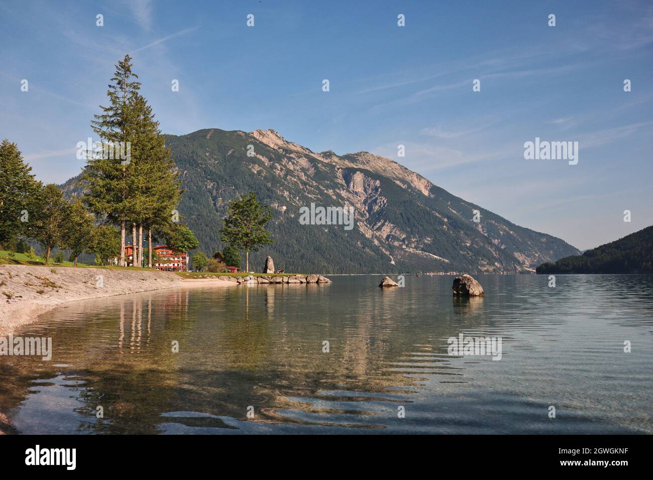 Achen vedere lago di montagna immagini e fotografie stock ad alta ...