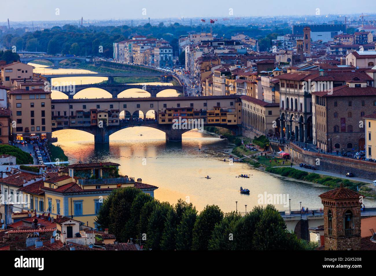 Galleria degli uffizi fiume arno firenze toscana immagini e fotografie ...