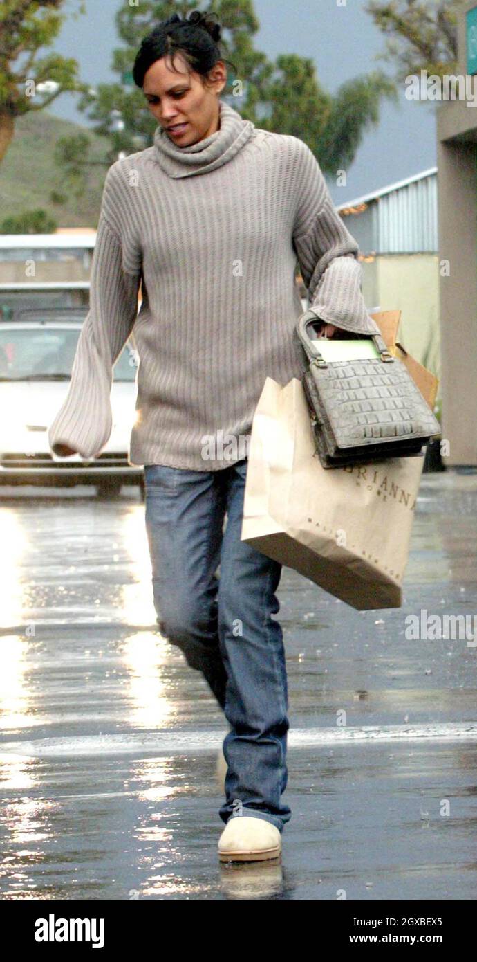 Colin farrell and son james immagini e fotografie stock ad alta risoluzione - Alamy