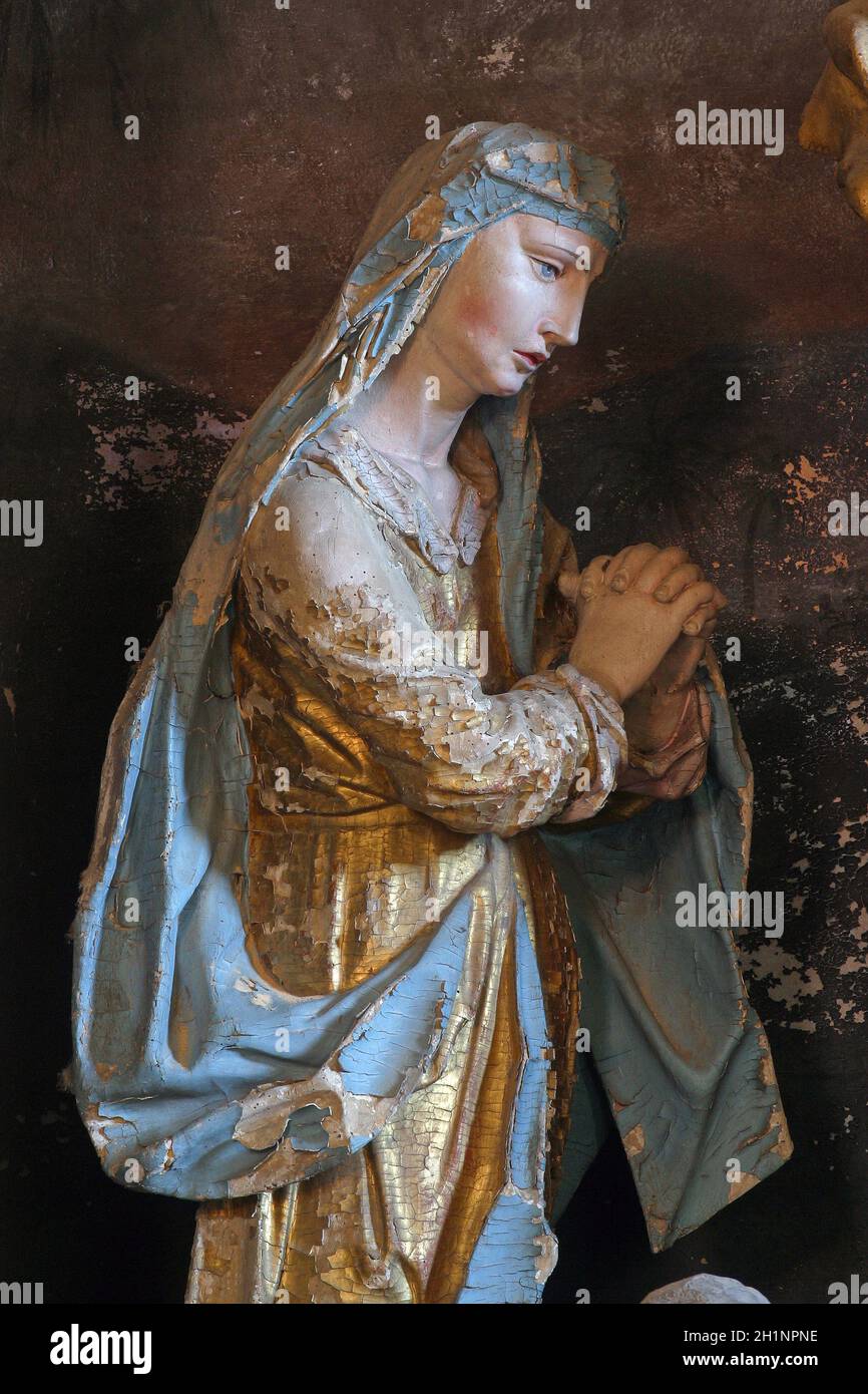 Maria sotto la croce immagini e fotografie stock ad alta risoluzione ...