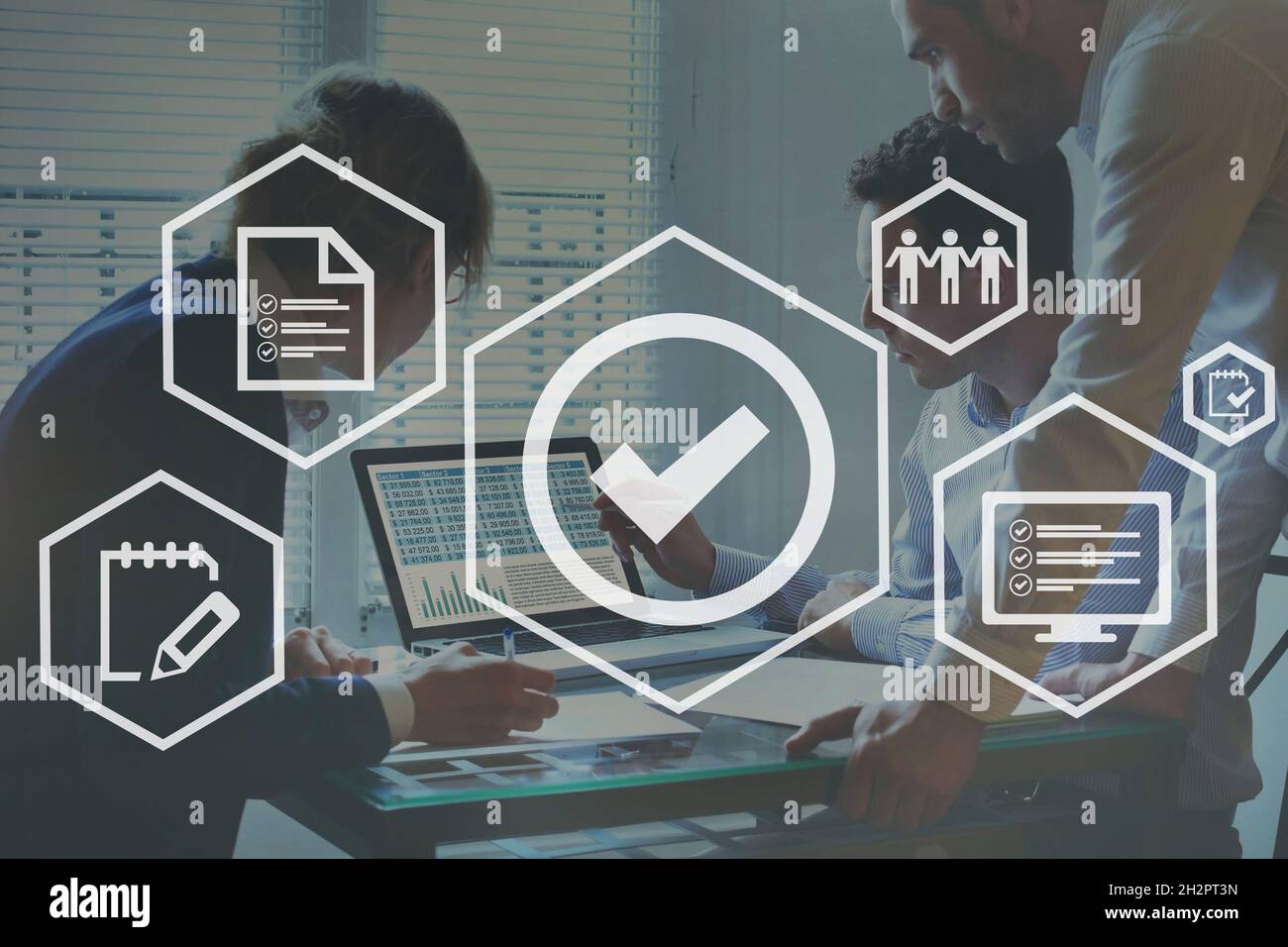 Software di verifica immagini e fotografie stock ad alta risoluzione ...