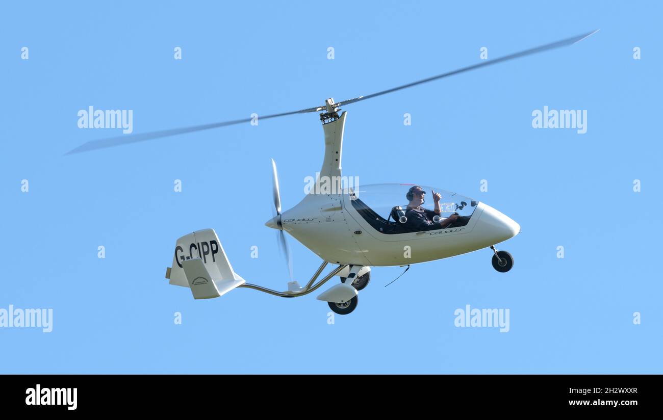 Rotorsport uk calidus autogyro immagini e fotografie stock ad alta ...