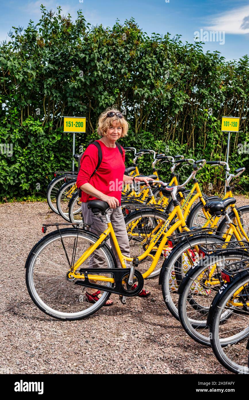 Una donna di mezza età single immagini e fotografie stock ad alta ...