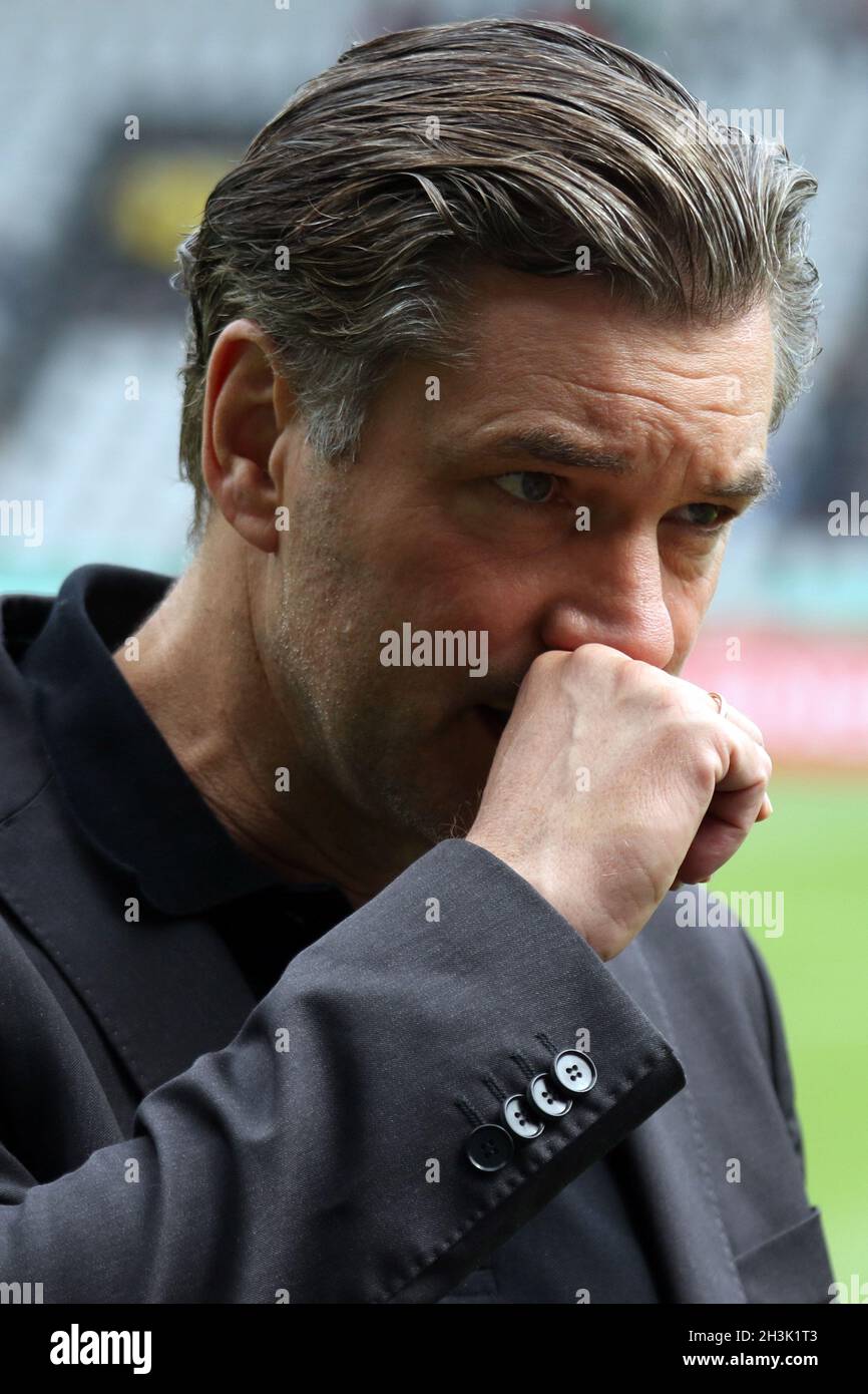 Sportdirektor michael zorc borussia dortmund immagini e fotografie ...