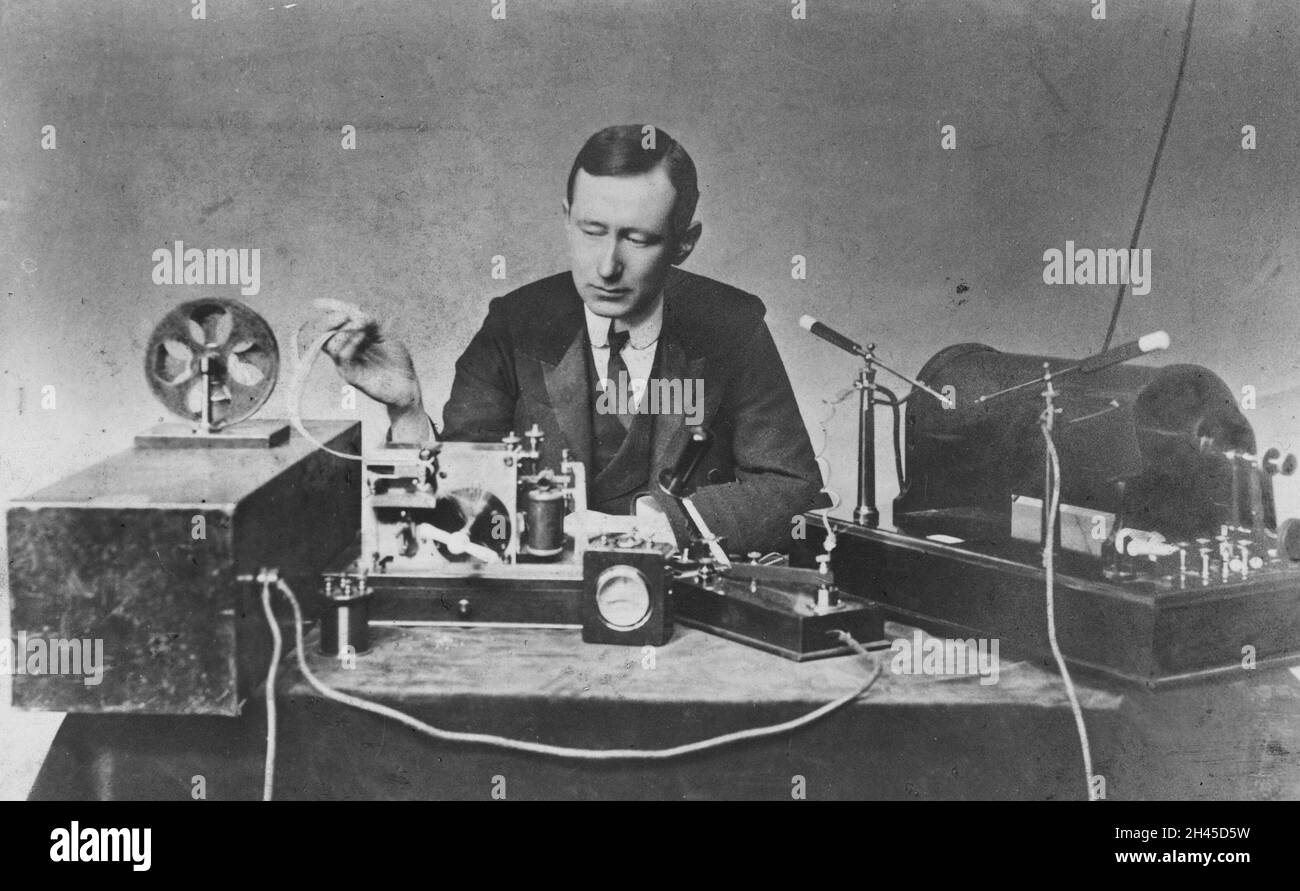 Radio guglielmo marconi Foto e Immagini Stock in Bianco e Nero - Alamy