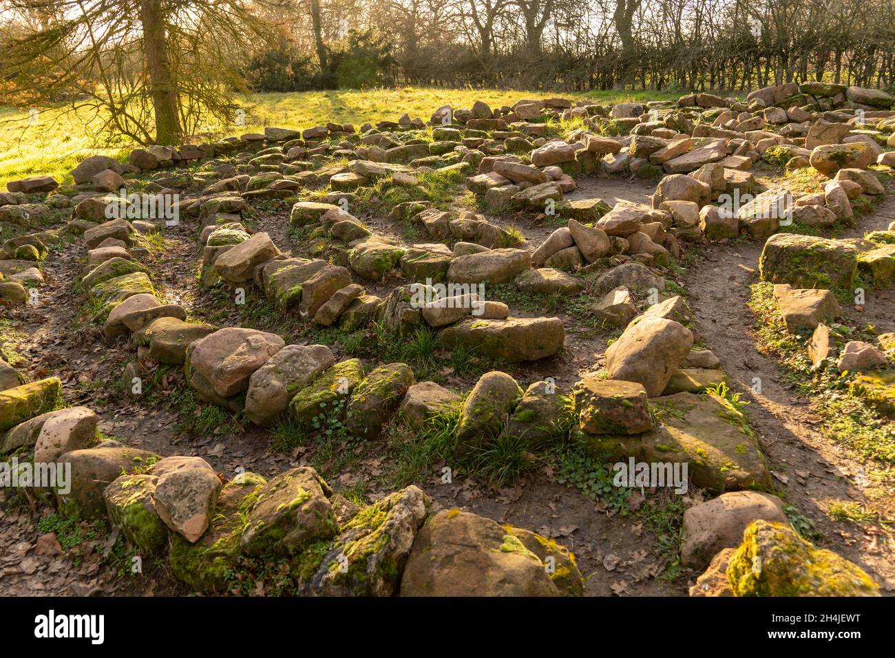 Labirinto di percorsi immagini e fotografie stock ad alta risoluzione ...