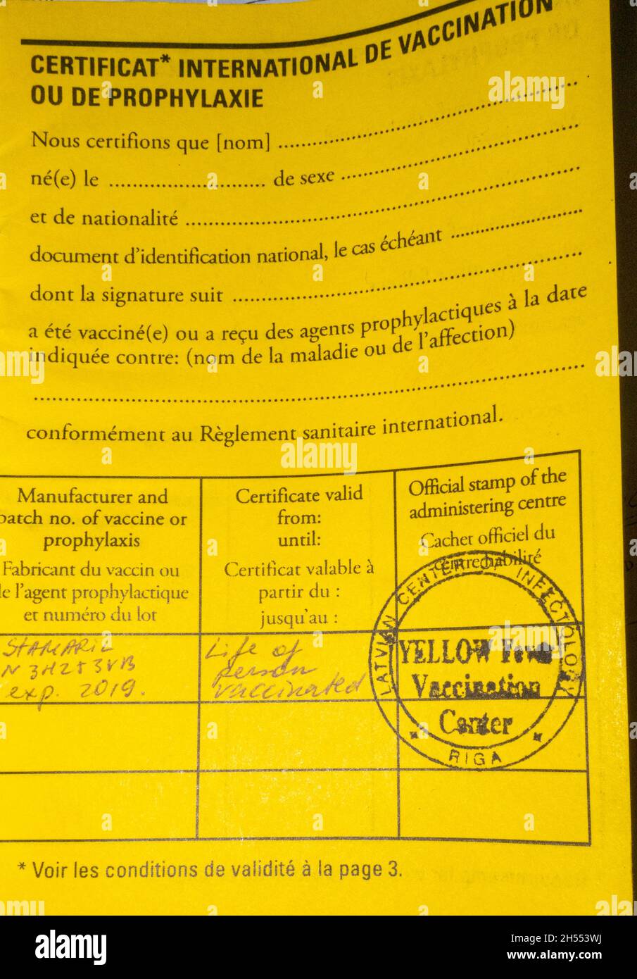 Certificato di vaccinazione internazionale immagini e fotografie stock ...