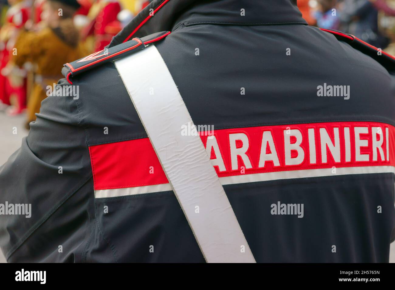 Carabinieri italiani immagini e fotografie stock ad alta risoluzione ...
