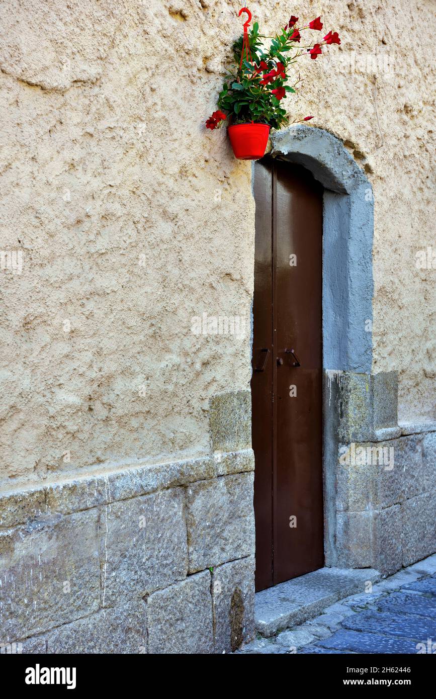 Centro storico di tropea immagini e fotografie stock ad alta ...