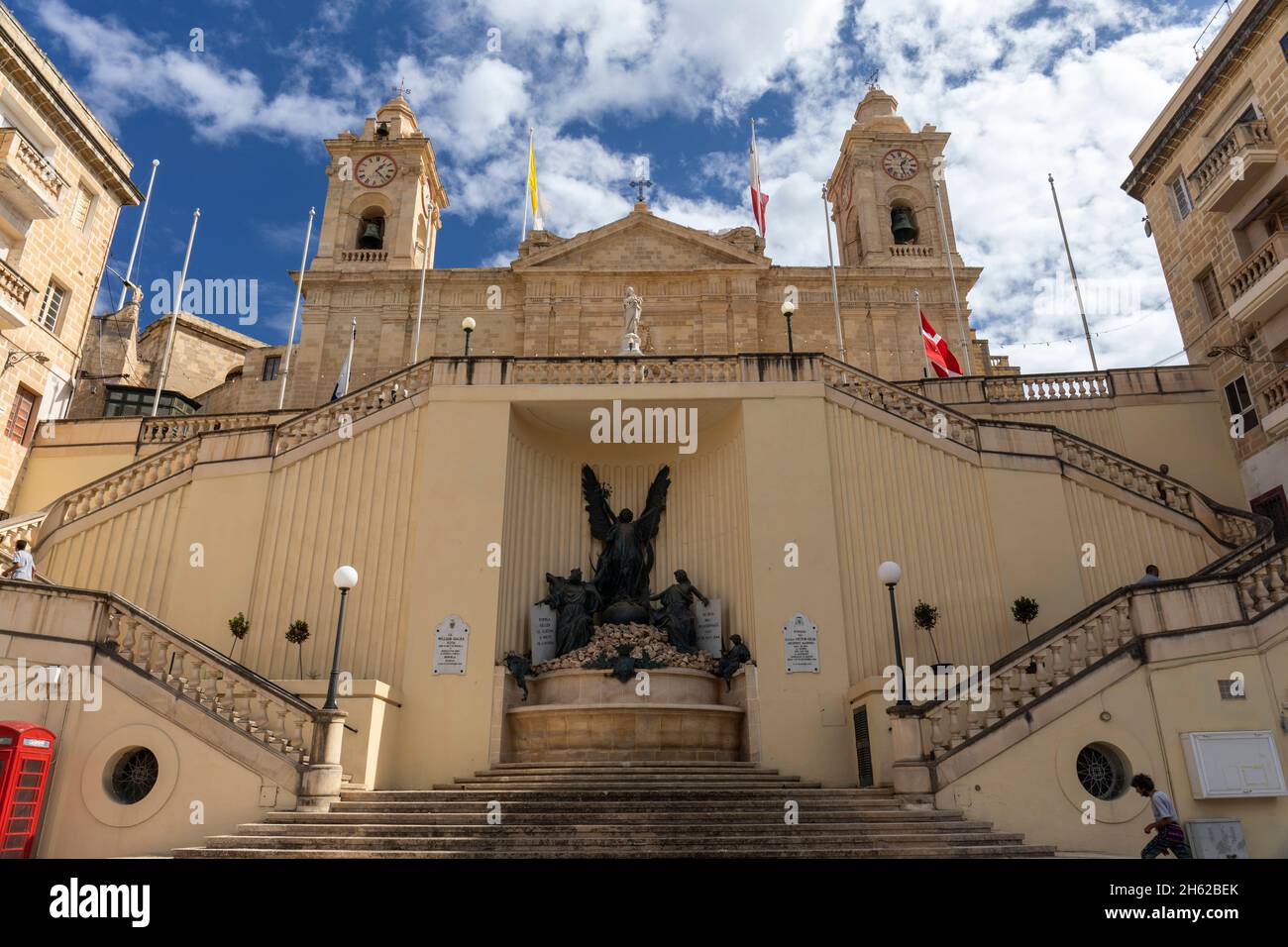 Monumento ai caduti di bormla immagini e fotografie stock ad alta ...
