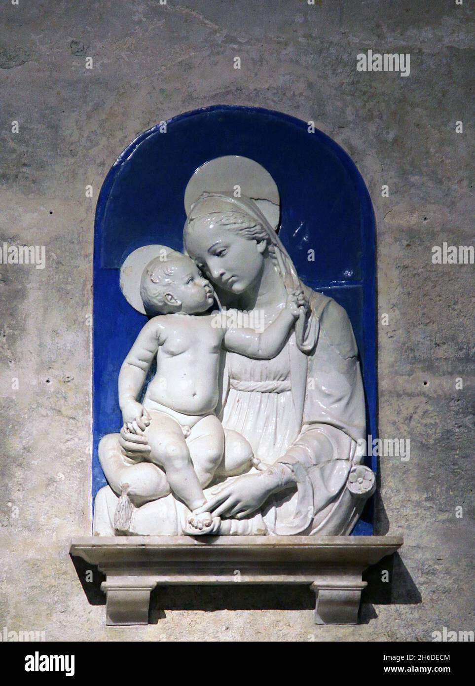 Andrea della robbia immagini e fotografie stock ad alta risoluzione - Alamy
