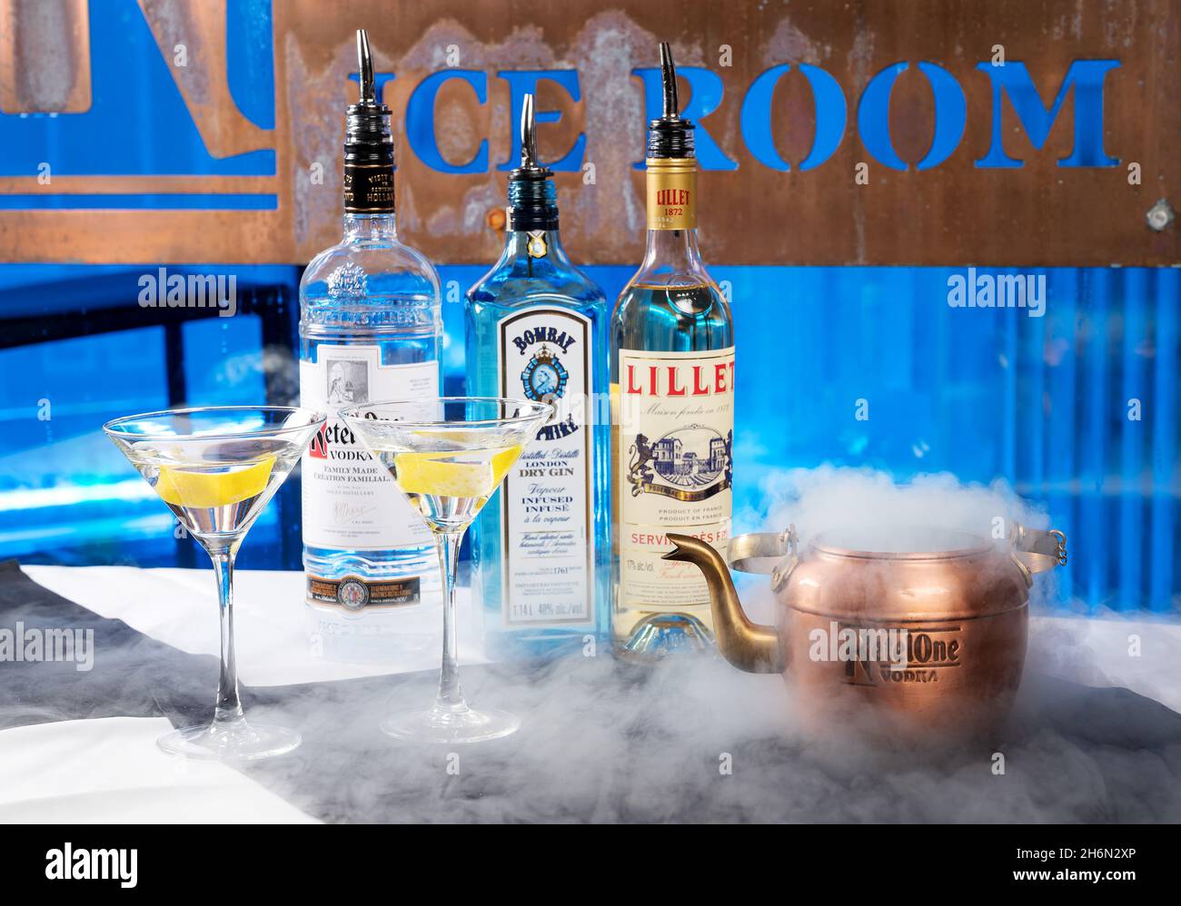 Nitro liquido immagini e fotografie stock ad alta risoluzione - Alamy