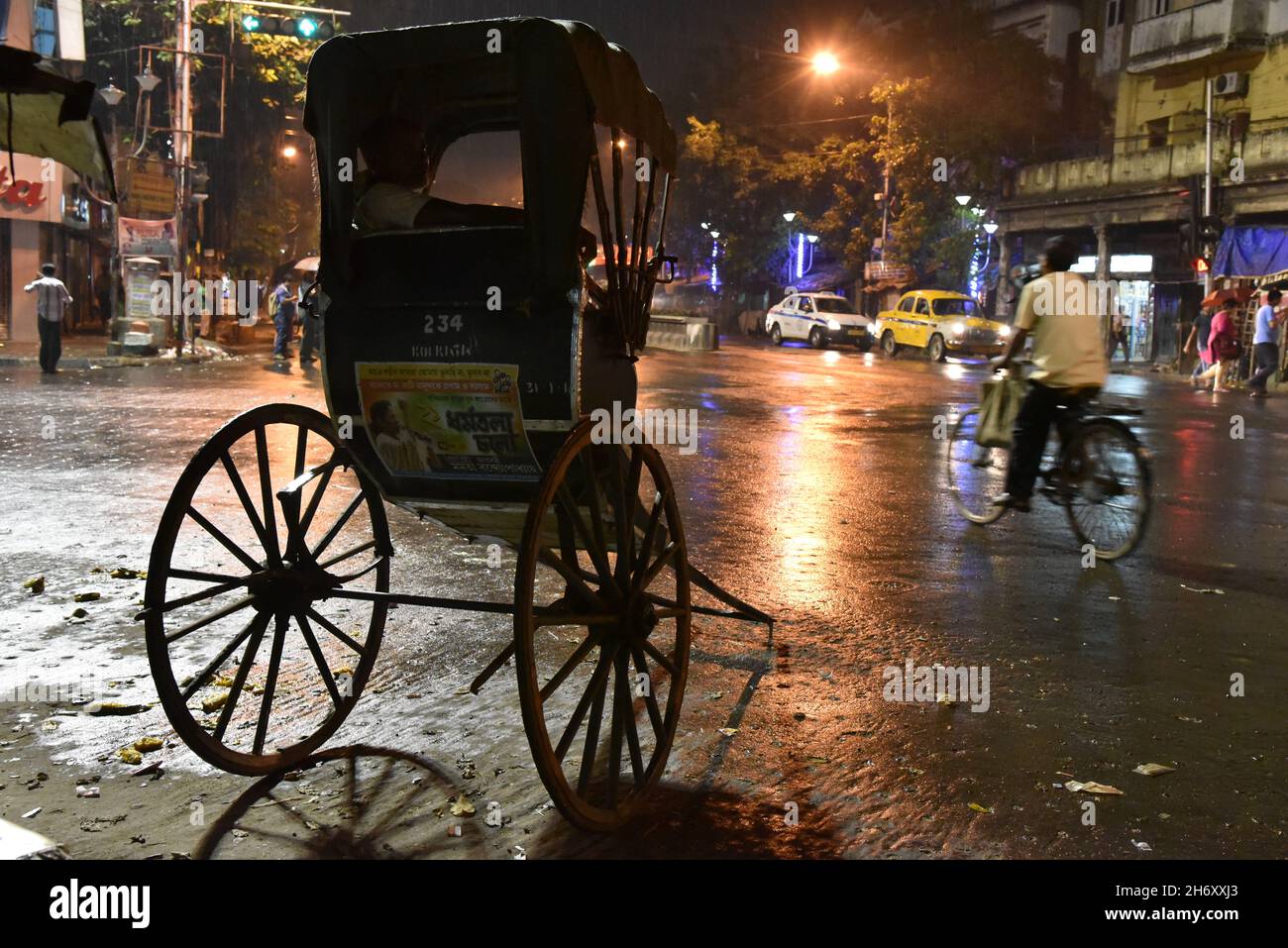 Vita notturna di calcutta immagini e fotografie stock ad alta ...