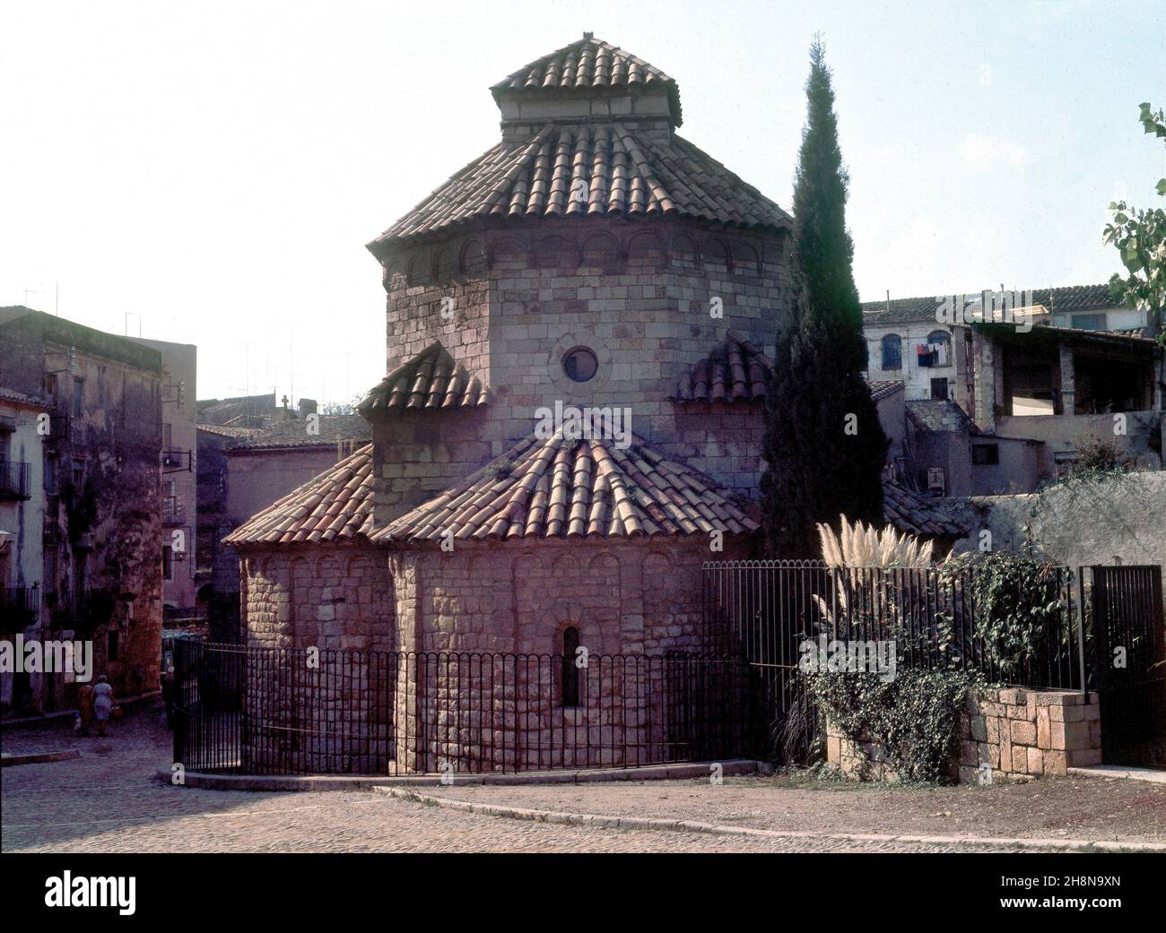 ABSIDE ROMANICO DE LA IGLESIA DE SAN NICOLAS - SIGLO XII Location ...
