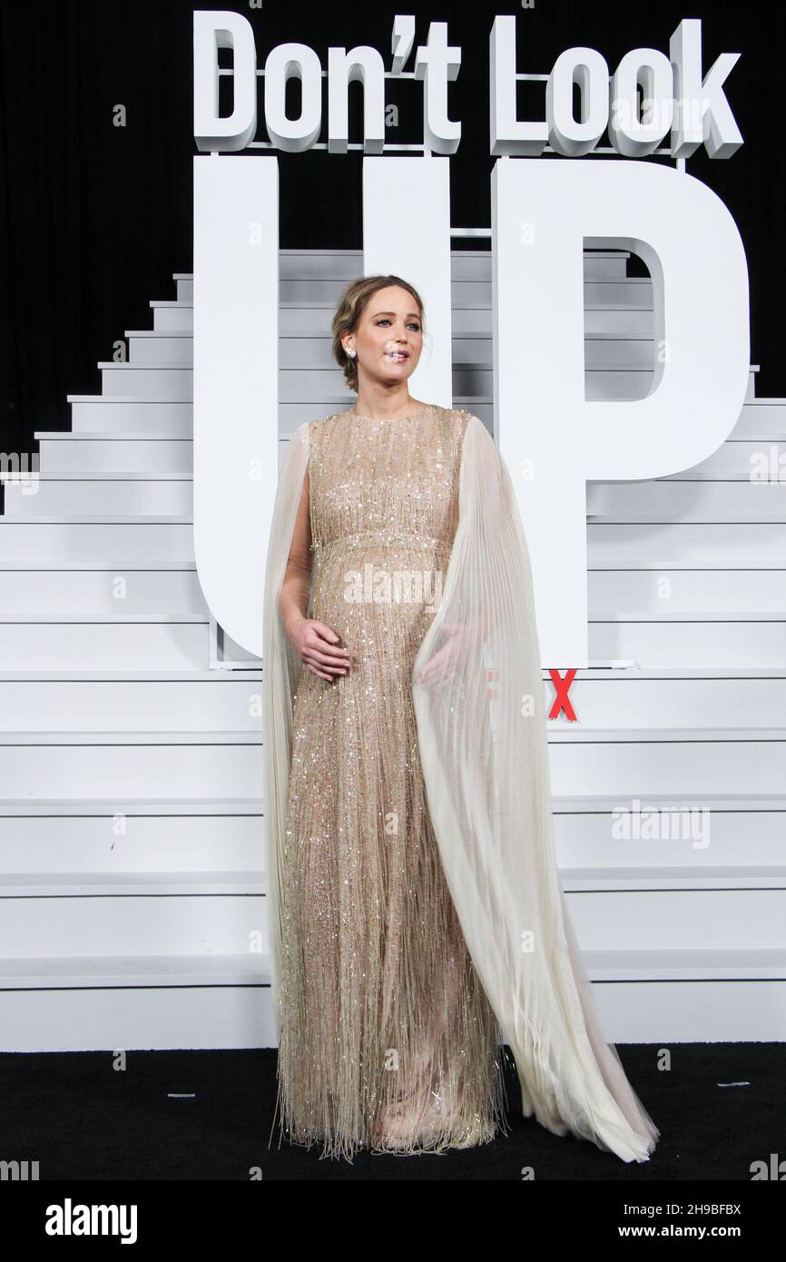 MANHATTAN, NEW YORK CITY, NEW YORK, USA - 05 DICEMBRE: L'attrice ...