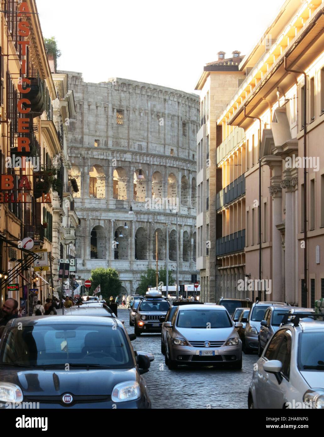 Restauro colosseo roma immagini e fotografie stock ad alta risoluzione ...
