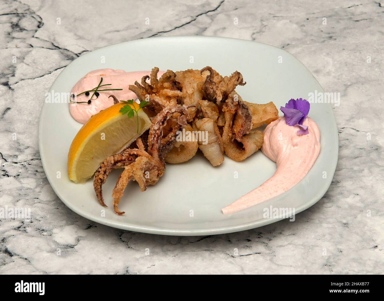 Calamari greece immagini e fotografie stock ad alta risoluzione - Alamy
