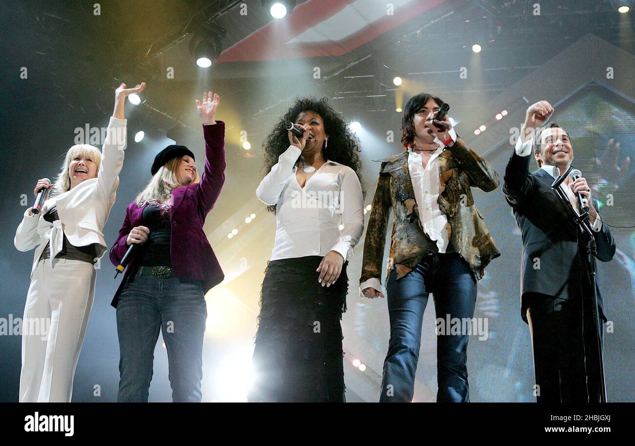 Finalista itvs reality show x factor rowetta satchell immagini e ...