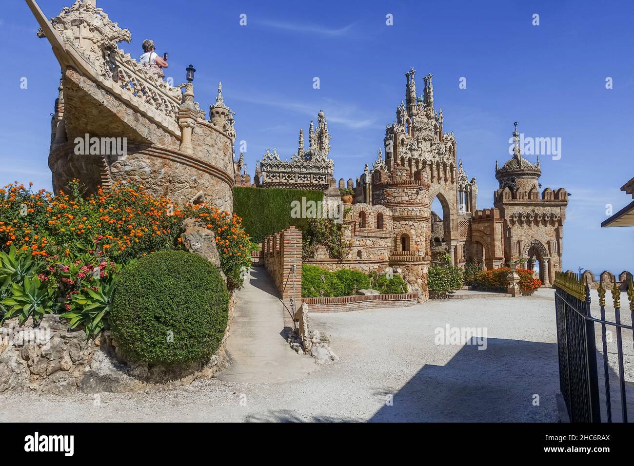 Castillo de Colomares piccolo castello in pietra, dedicato alla vita e ...