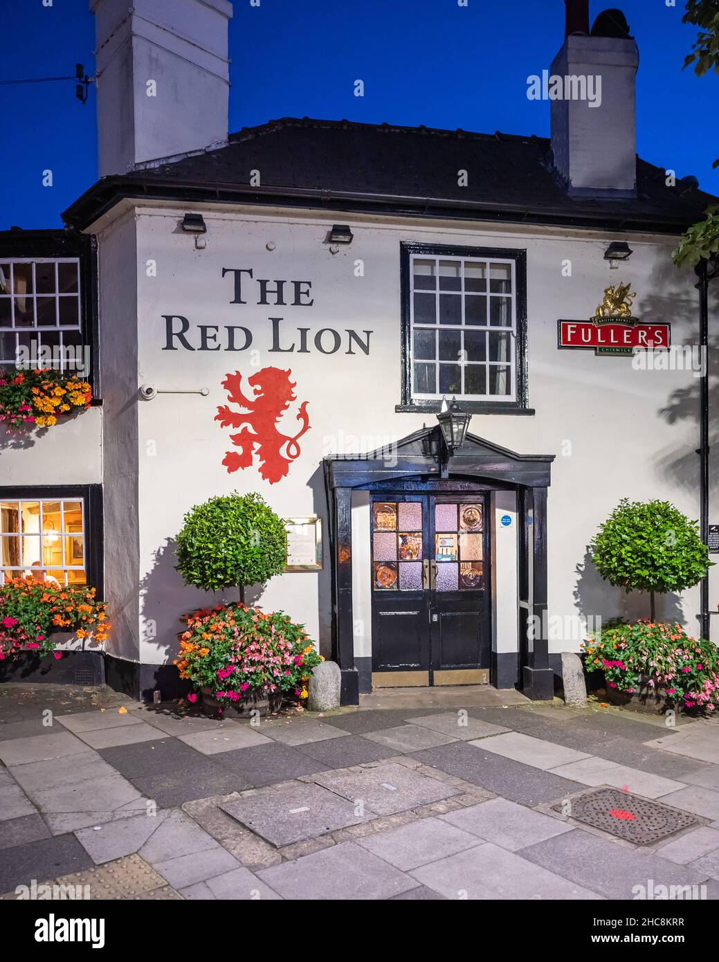 Pub hillingdon immagini e fotografie stock ad alta risoluzione - Alamy