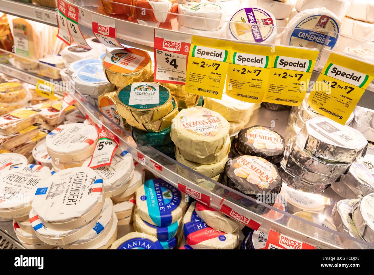 Formaggi da supermercato immagini e fotografie stock ad alta ...