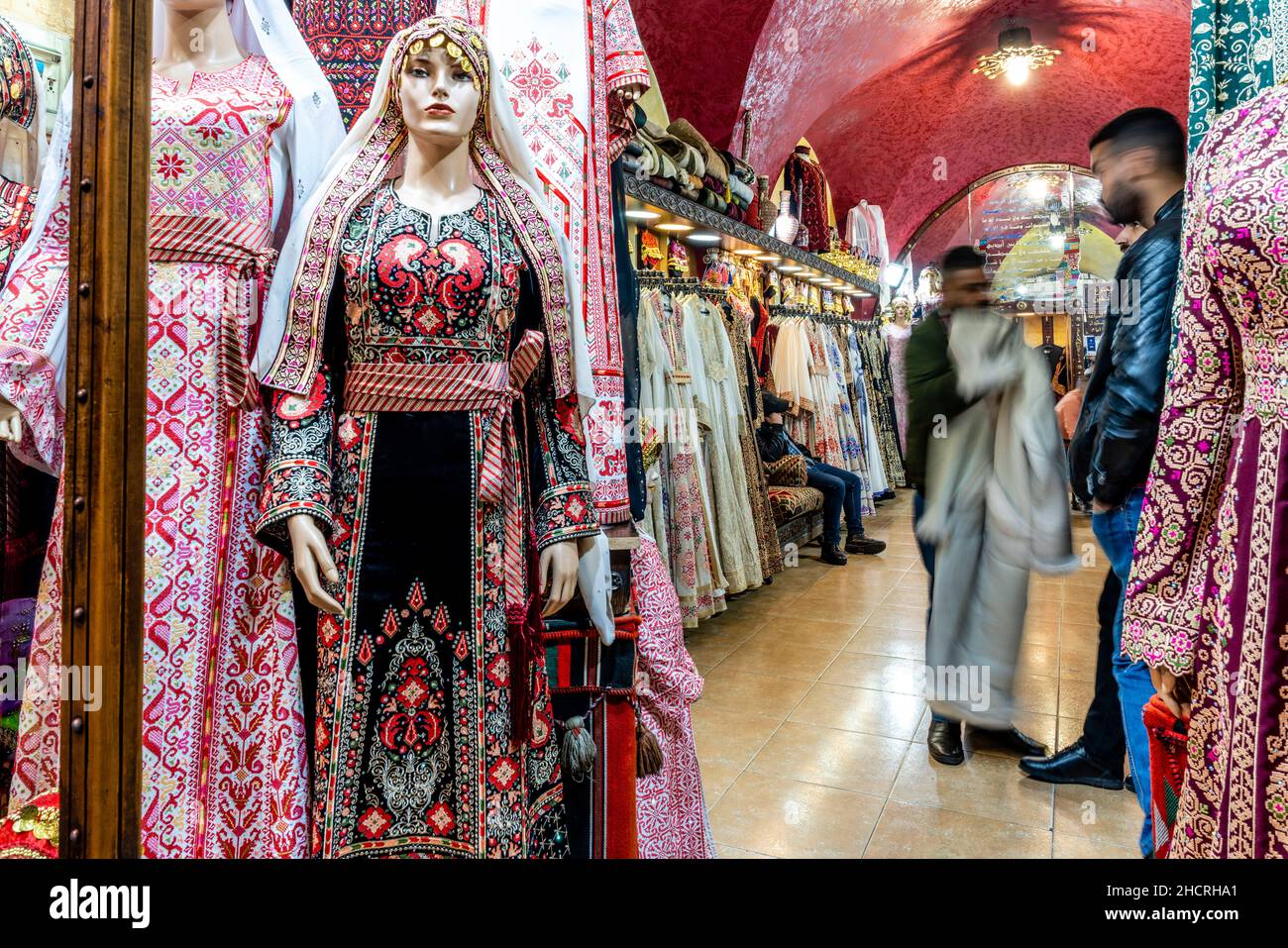 Traditional clothes shop amman jordan immagini e fotografie stock ad ...