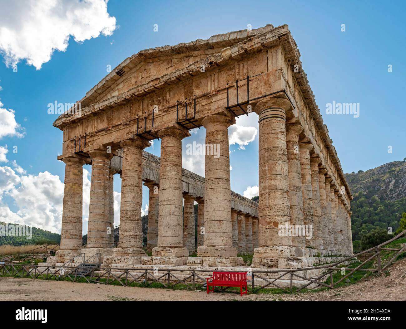 Temple of segesta immagini e fotografie stock ad alta risoluzione - Alamy