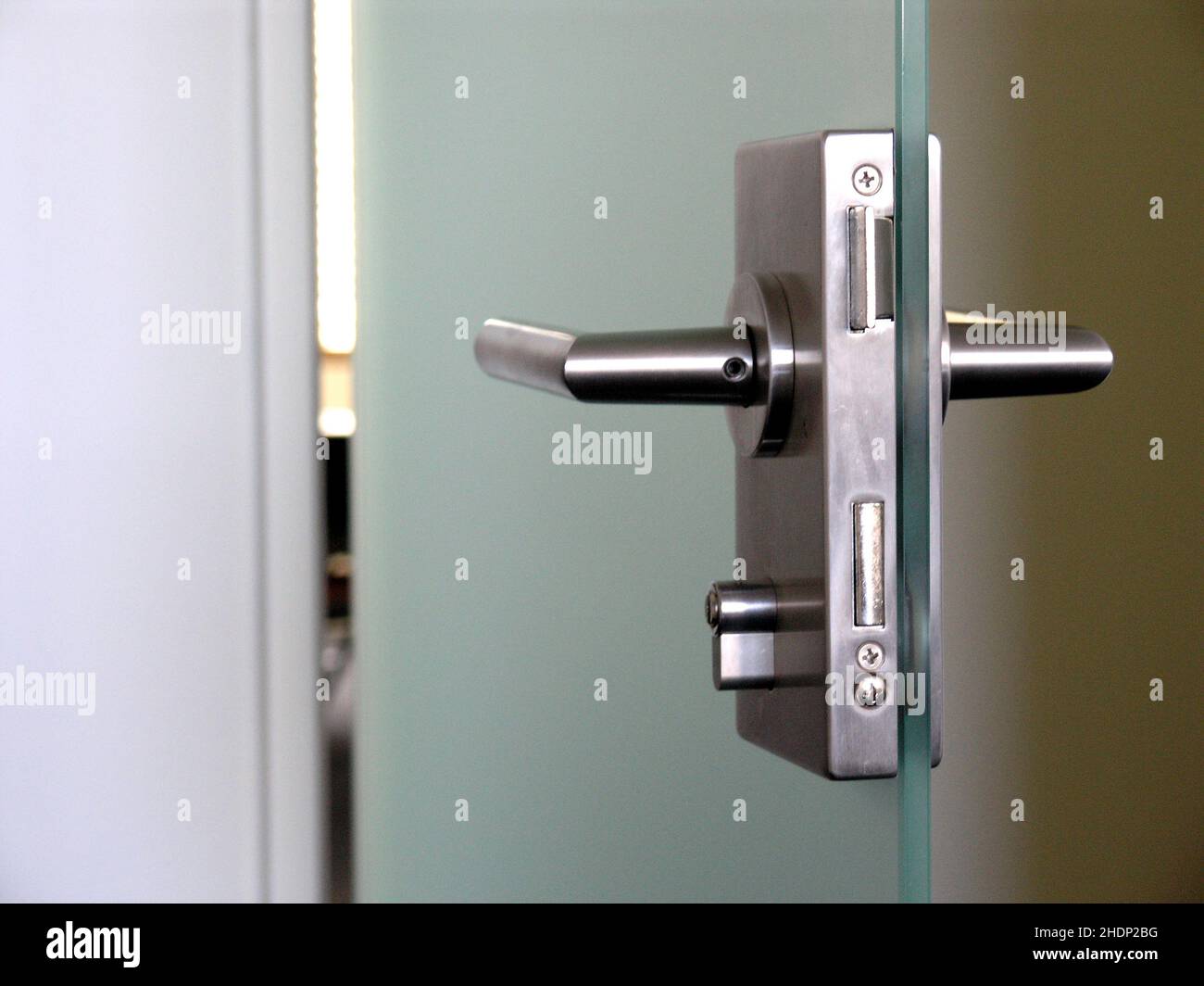 Portoni disegni immagini e fotografie stock ad alta risoluzione - Alamy