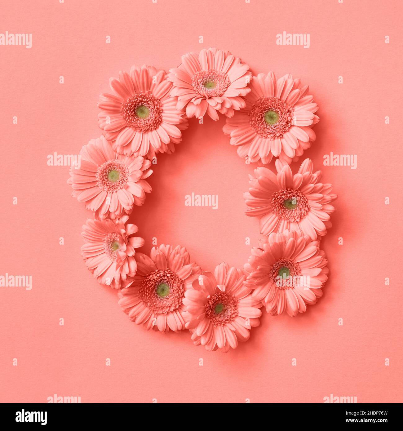 Lettera o colorata immagini e fotografie stock ad alta risoluzione - Alamy