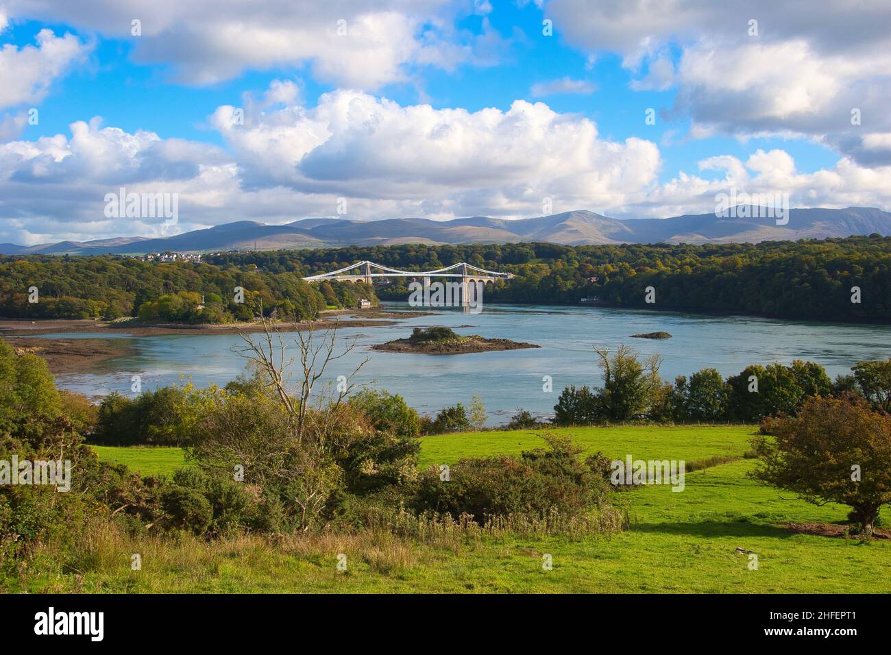 Vista dal ponte di menai immagini e fotografie stock ad alta ...