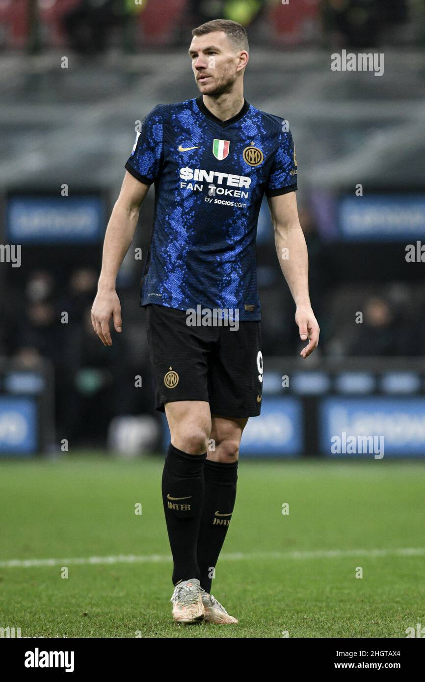 Edin Dzeko del FC Internazionale durante la Serie Italiana Una partita ...