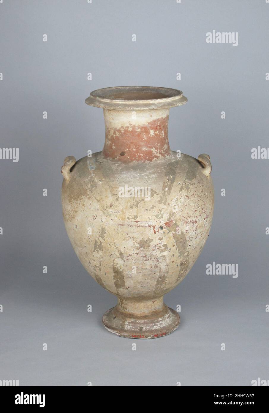 Terracotta hydria immagini e fotografie stock ad alta risoluzione - Alamy
