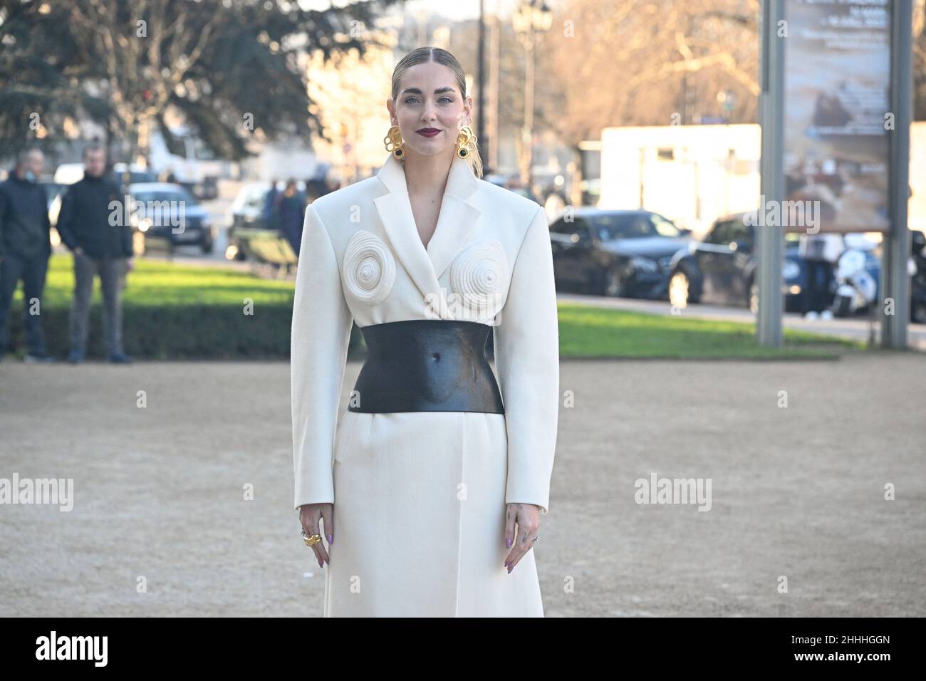 Chiara ferragni schiaparelli immagini e fotografie stock ad alta ...