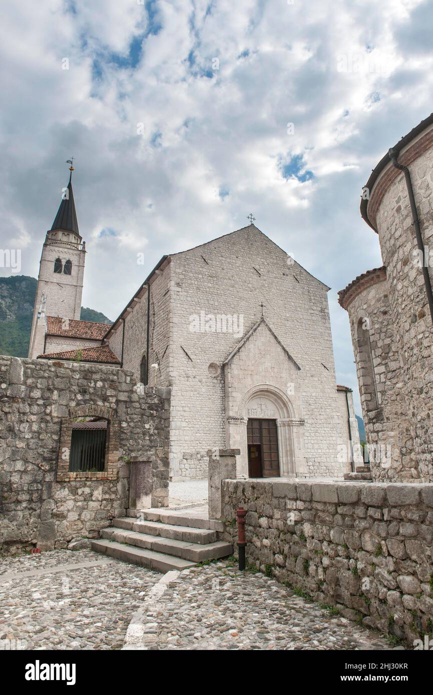 Chiesa chiesa di santandrea apostolo immagini e fotografie stock ad ...