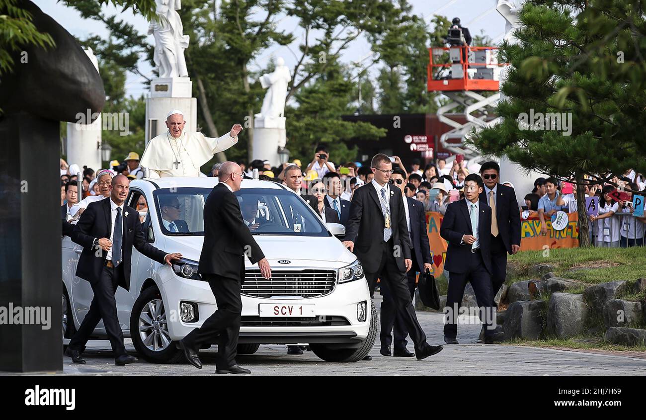 15 ago 2014 - Dangjin, Corea del Sud : Visita di Papa Francesco con le ...