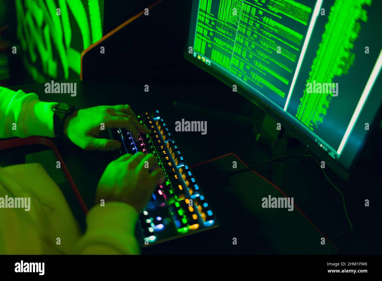 Software hacker immagini e fotografie stock ad alta risoluzione - Alamy