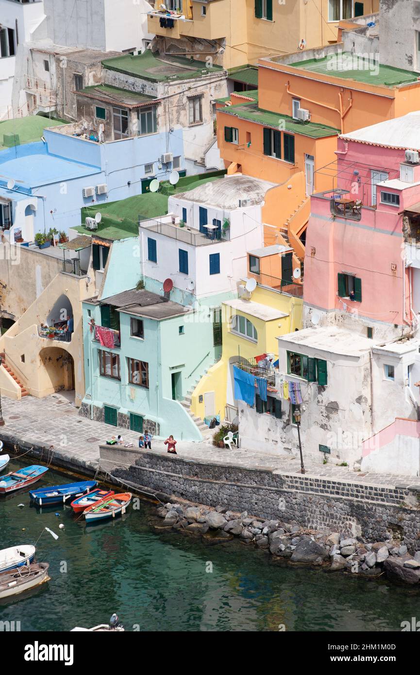 Isola di procida immagini e fotografie stock ad alta risoluzione - Alamy